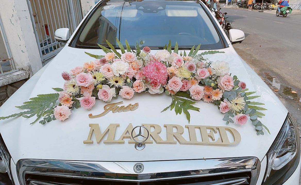 In-Depth Guide to Vintage Car Decoration Styles for Weddings